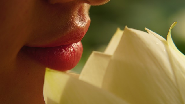 How to Have Perfect Lips | Table for Change